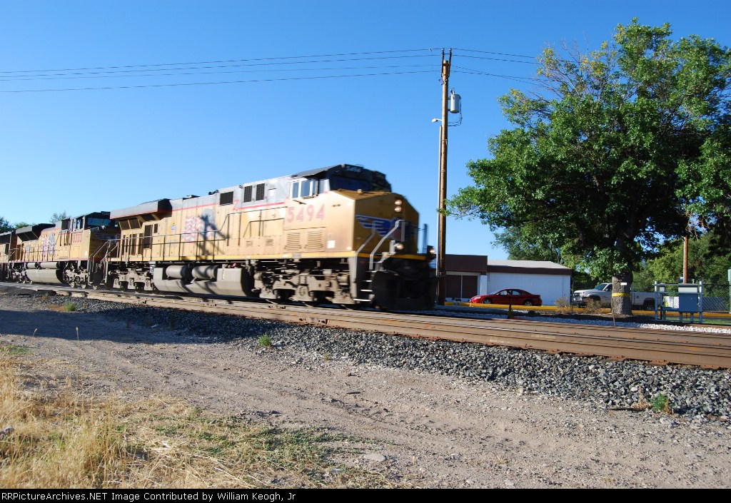 UP 5494 Heads to SLC on a hot intermodal train